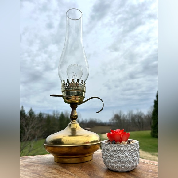 Accents | Vintage Brass Electric Finger Lamp | Poshmark
